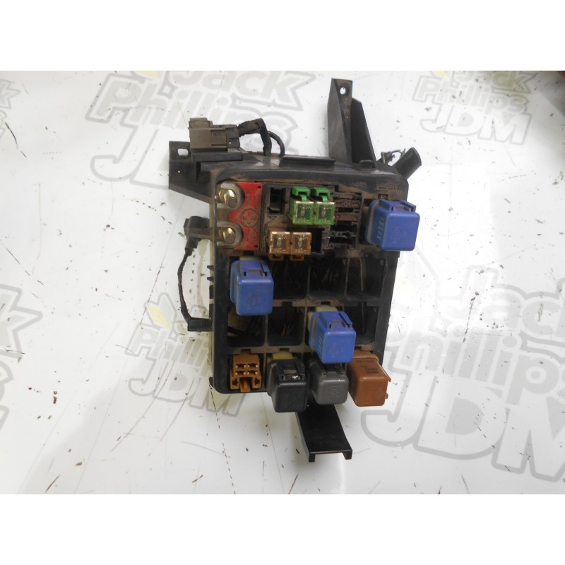 Nissan Skyline R33 Engine Bay Fuse Box 24372 15U00