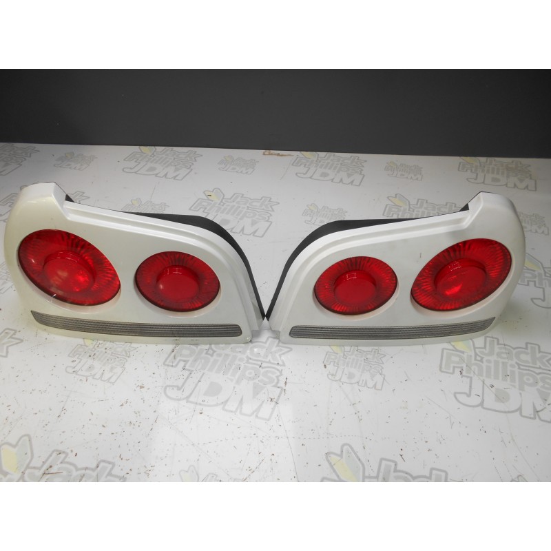 Nissan Skyline R34 Sedan Tail Light Pair