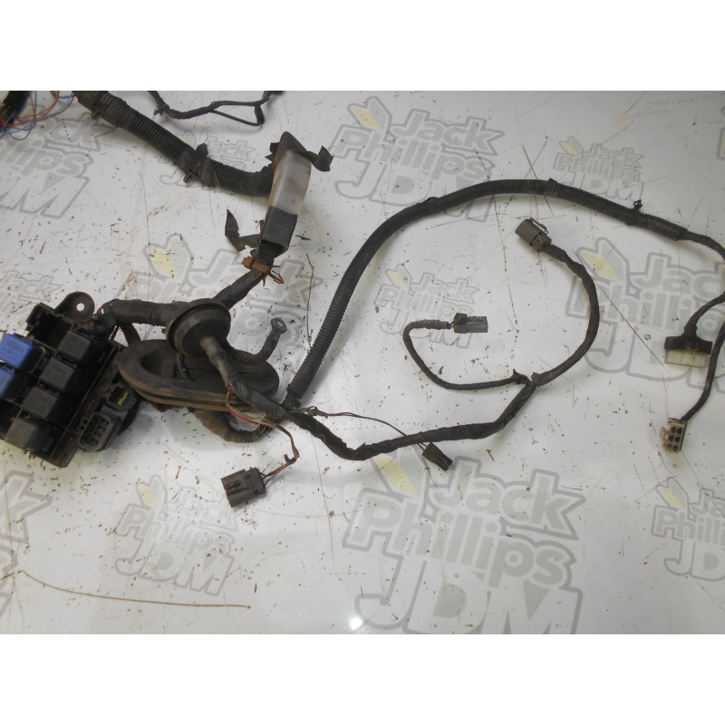 Nissan Silvia S13 180SX SR20DET Engine Bay Fuse Box Loom