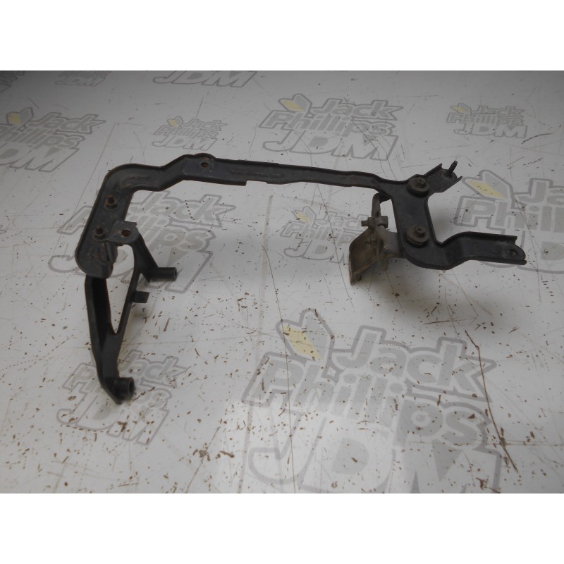 Nissan Skyline R34 RB25DE Engine Cover Bracket Complete