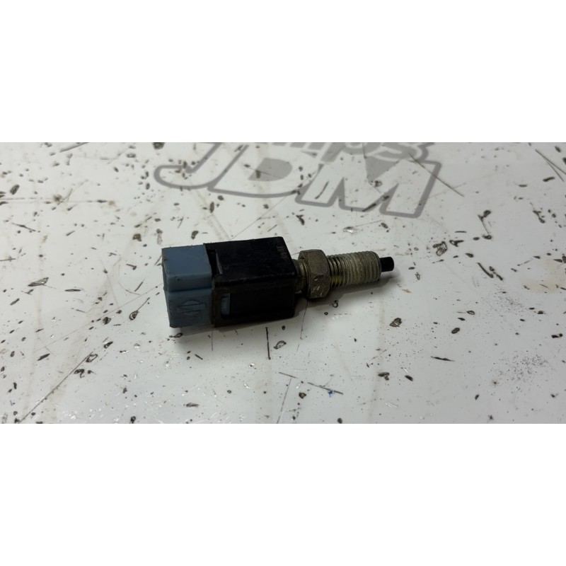 Nissan Brake Light Stop Switch Blue Plug